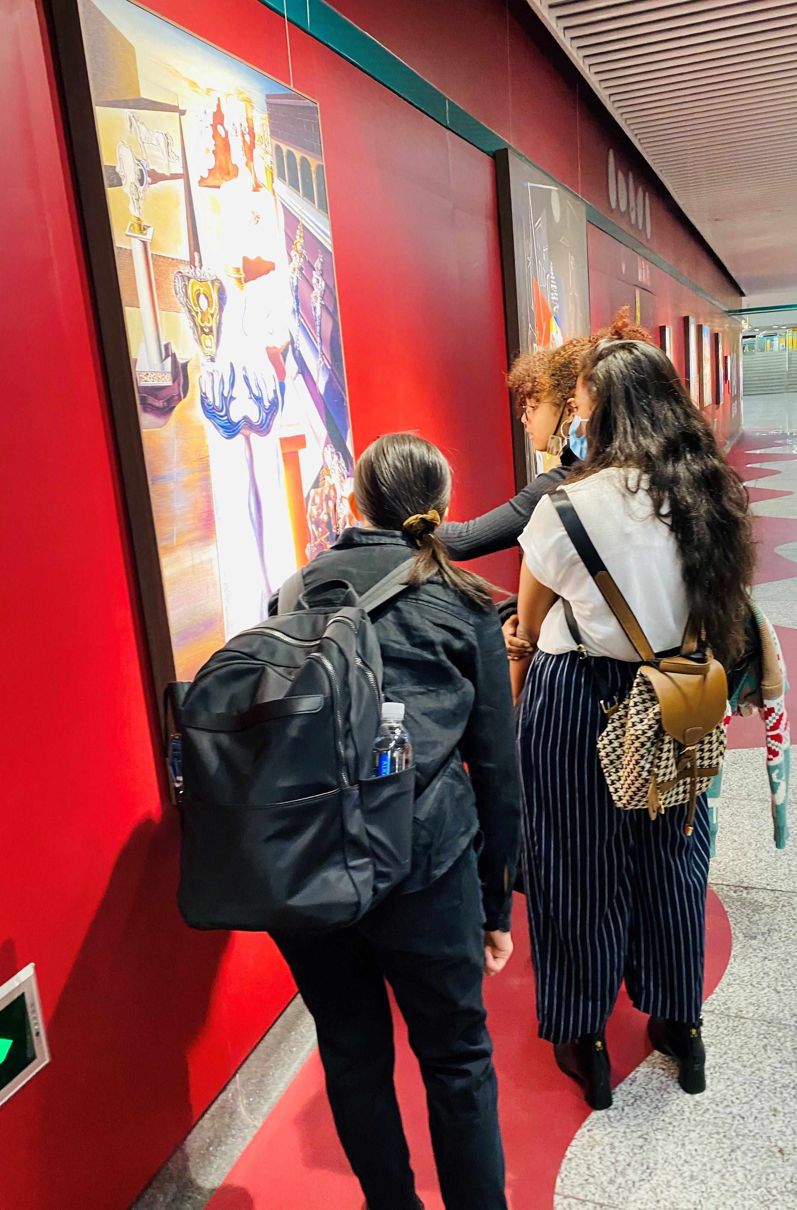 Living and Study in Shanghai | Magia y Realidad: A day with Dalí on the ...